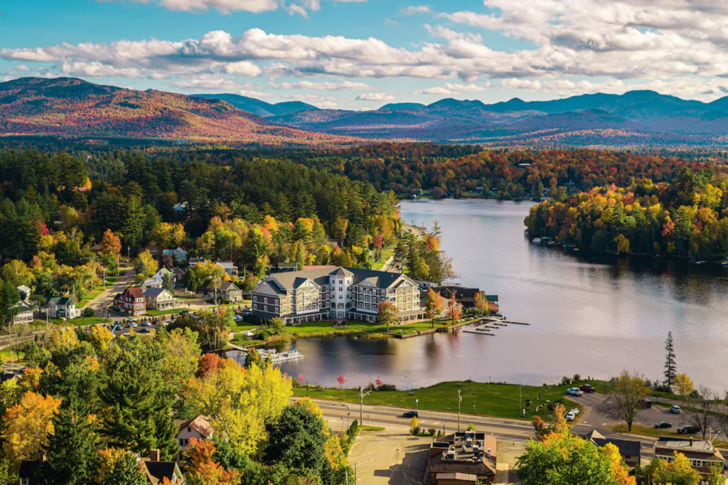 13 Best Adirondacks Romantic Getaways - Jenn Explores