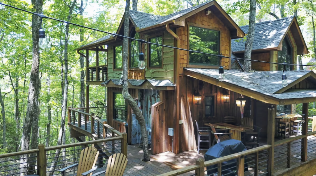 Incredible Treehouses in Blue Ridge Mountains to Rent
